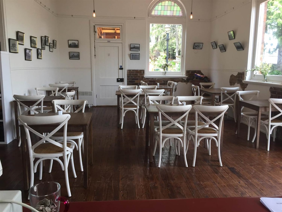 Michael's Cafe & Catering Uralla Visitor Information Centre